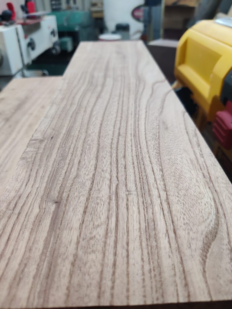 Chinaberry: An Unexpected Gem in the Workshop - Desert Wood and Resin LLC
